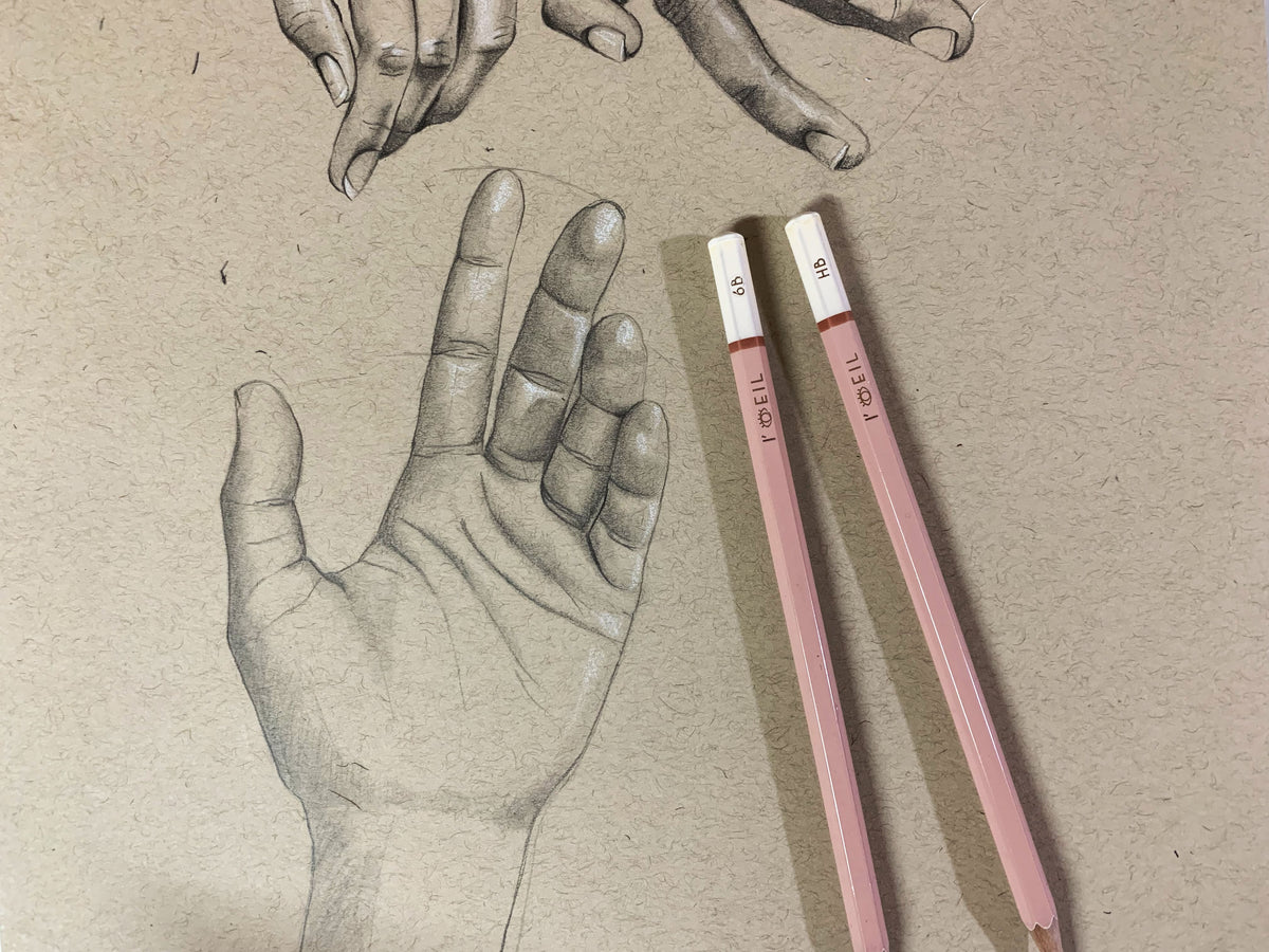 how to draw hands holding